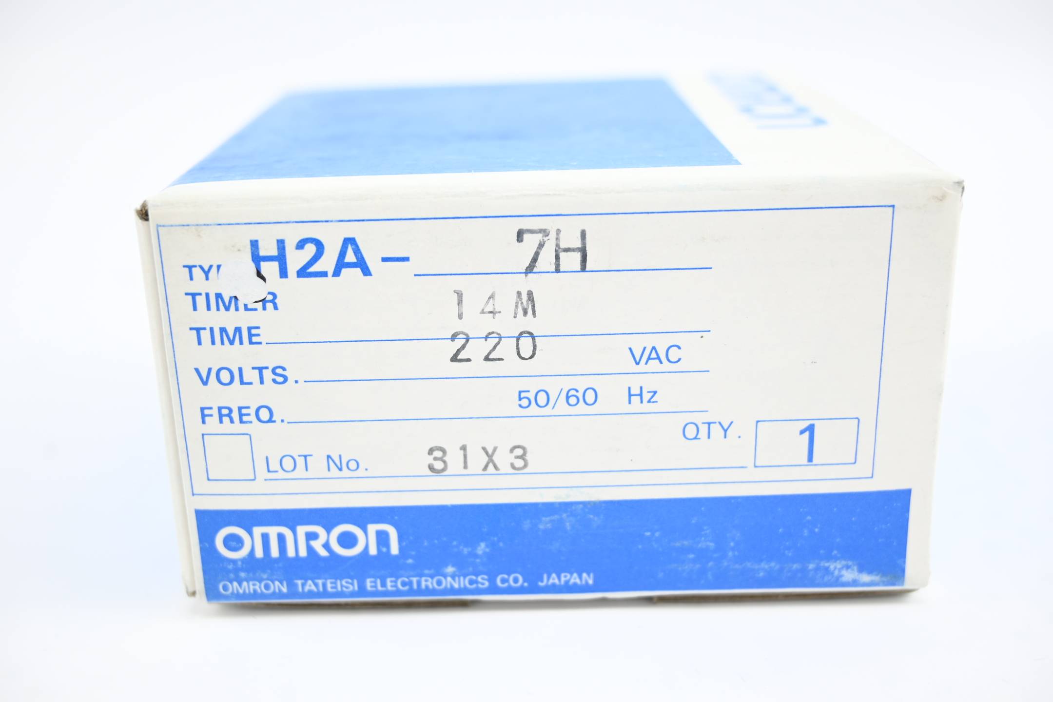 Omron Motor Driven Timer 14m 220 VAC ( H2A-7H )