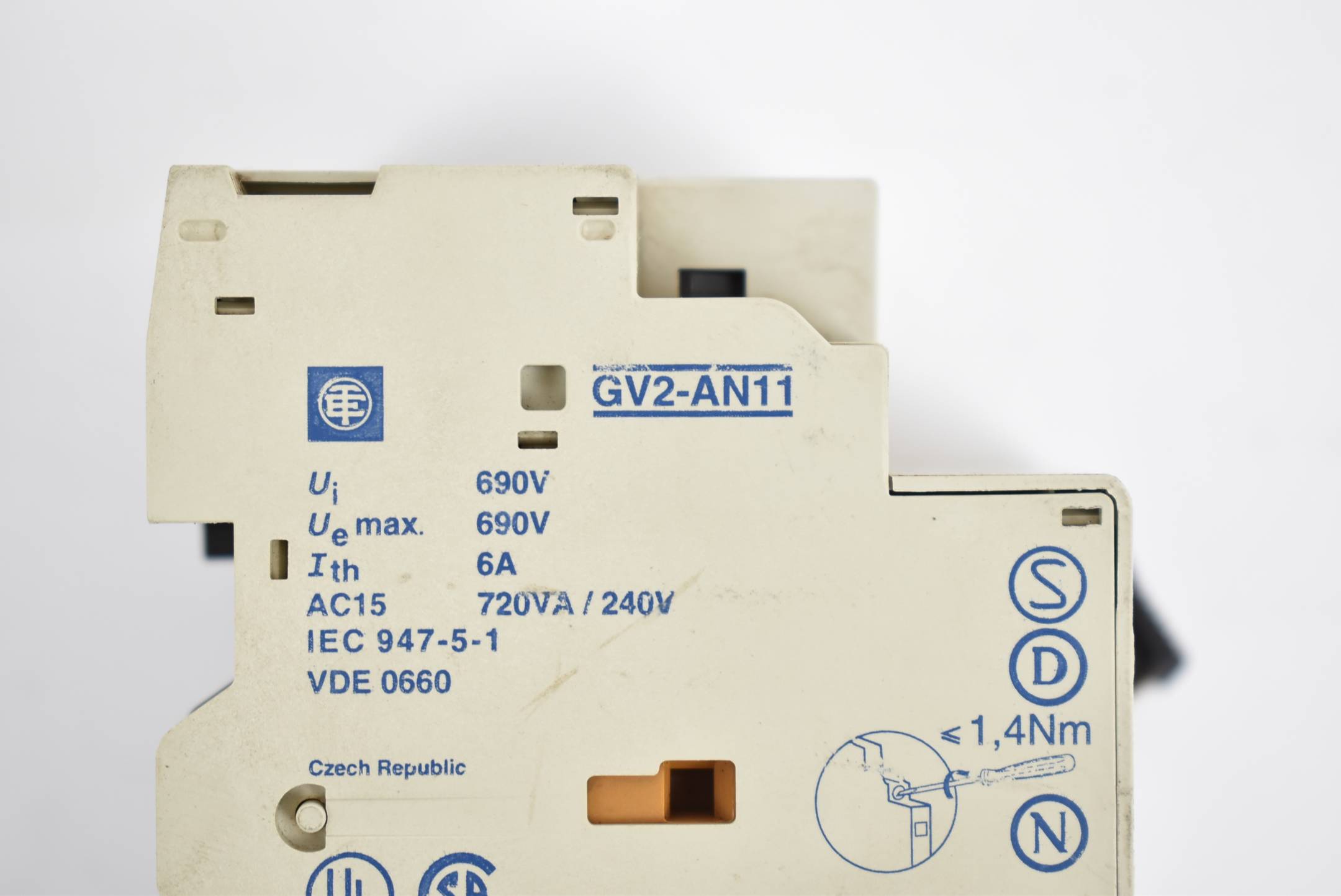 Telemecanique Motorschutzschalter GV2-M32 inkl. GV2-AN11