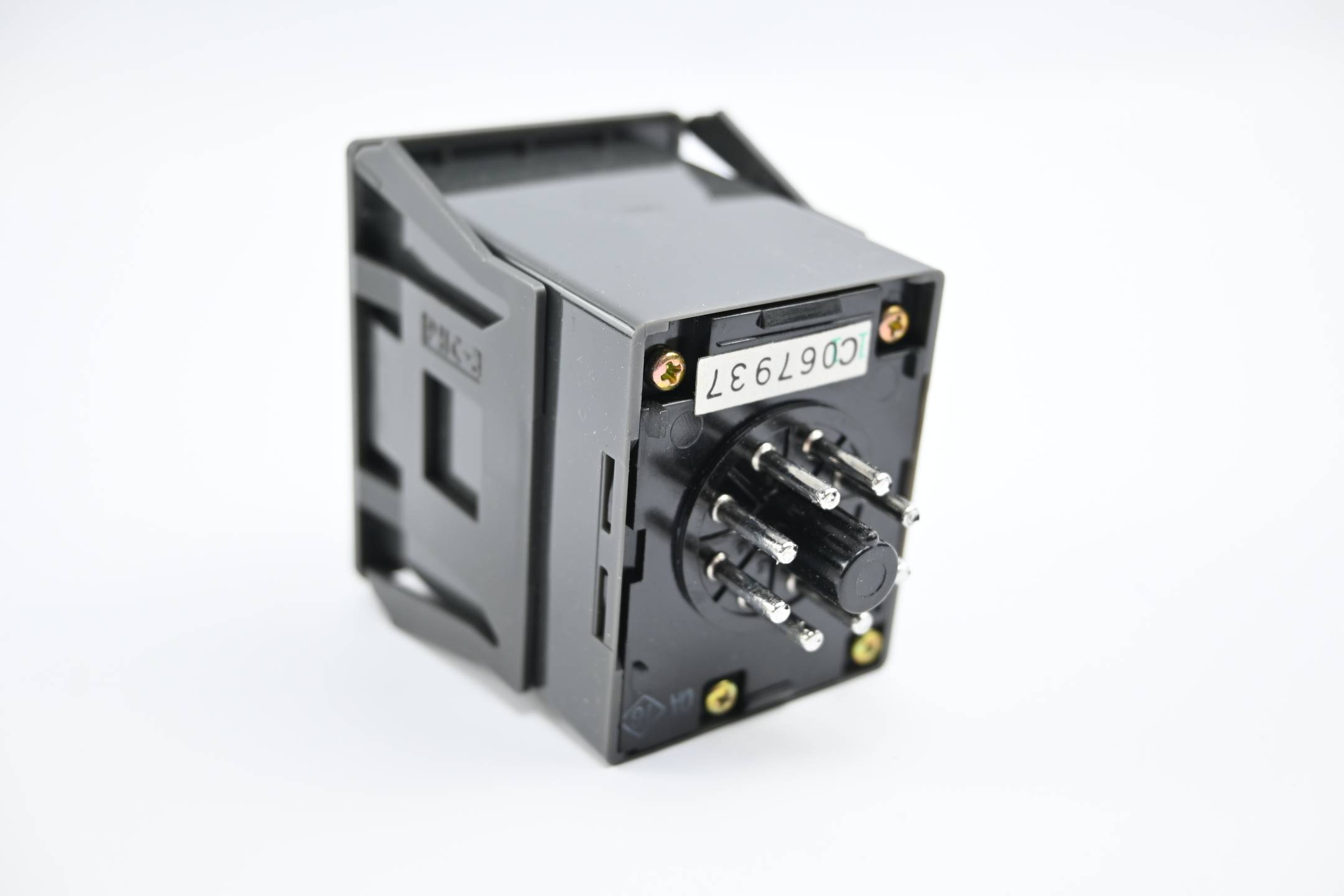 Omron Motor Driven Timer 3.5h 220 VAC ( H2A-7H )